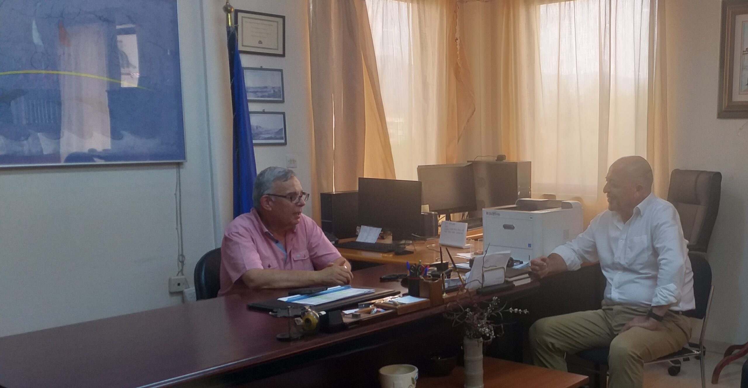 ΦΩΤΗΣ ΣΚΛΗΡΟΣ: ΣΥΝΑΝΤΗΣΗ ΕΡΓΑΣΙΑΣ ΜΕ ΤΟΝ ΔΙΕΥΘΥΝΤΗ ΔΕΥΤΕΡΟΒΑΘΜΙΑΣ ...